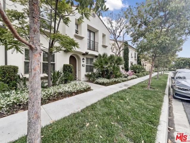 61 Emerald Clover, Irvine, CA 92620