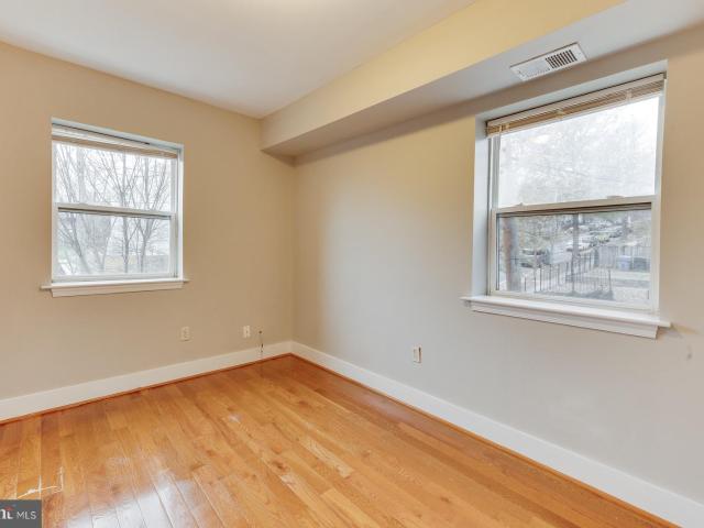 61 Forrester St SW, Unit 104, Washington, DC 20032 | MLS #DCDC2259