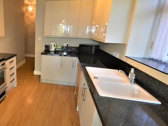 61 Frith Road, London, E11 4EX, United Kingdom | 4 bed house for rent #168444749 | Rentberry