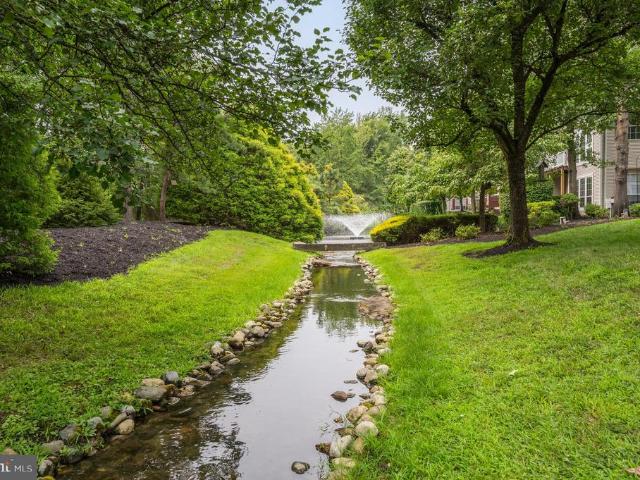 61 Grand Banks Circle