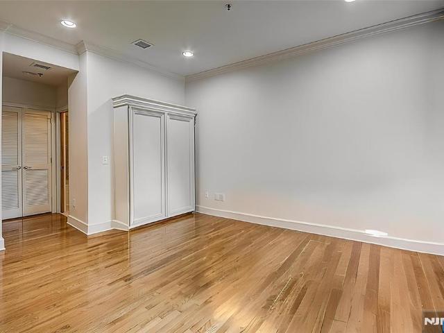 61 Grand Street # 2F