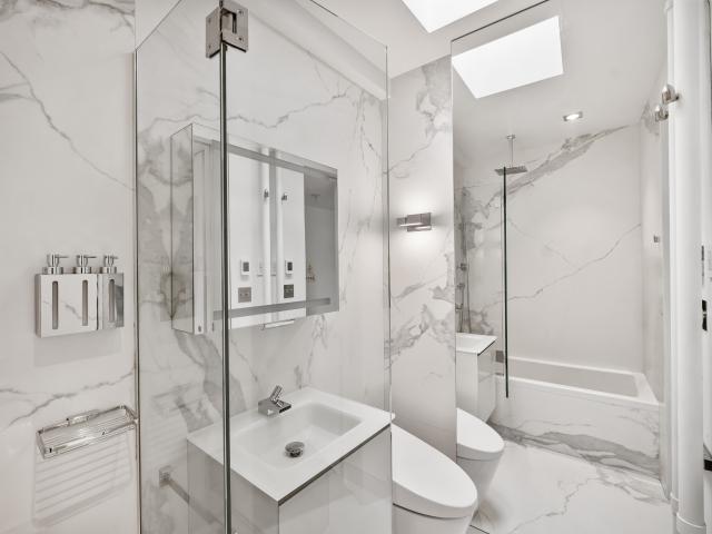 61 Horatio Street, Unit 5F | Compass