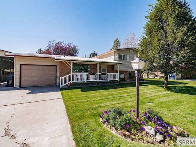 61 K St, Rexburg, ID 83440