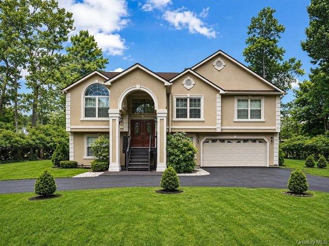 61 Lake Shore Dr W, Rock Hill, NY 12775
