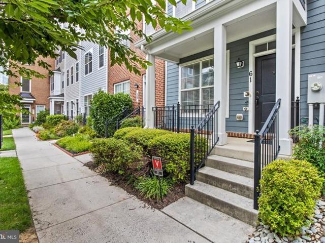 61 Linden Pl, Towson, MD 21286