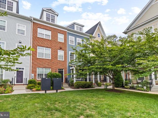 61 Linden Place