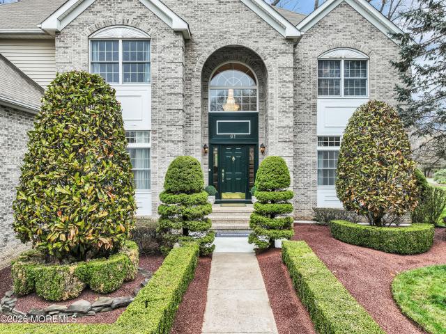 61 Lions Court
