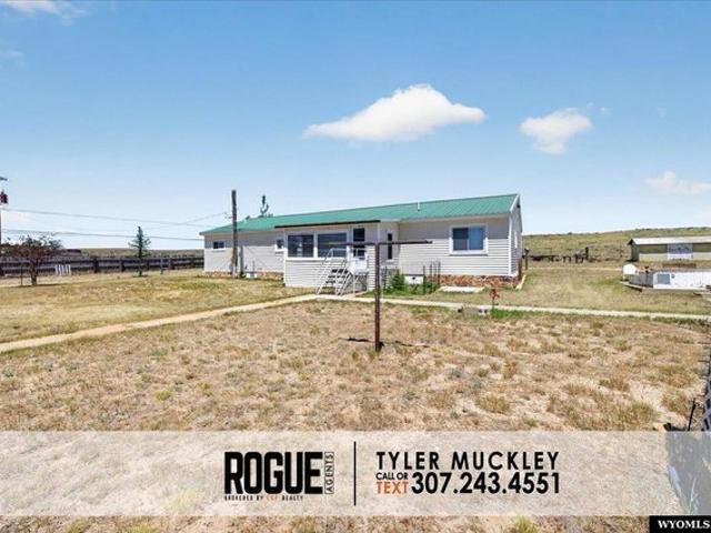 61 Lounsberry Rd, Rolling Hills, WY 82637