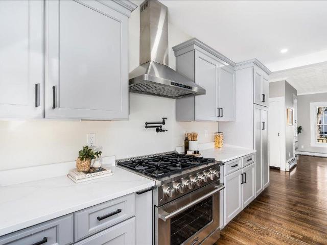 61 Manchester Street, Nashua, US, NH