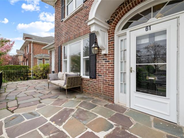 61 Margaret Avenue