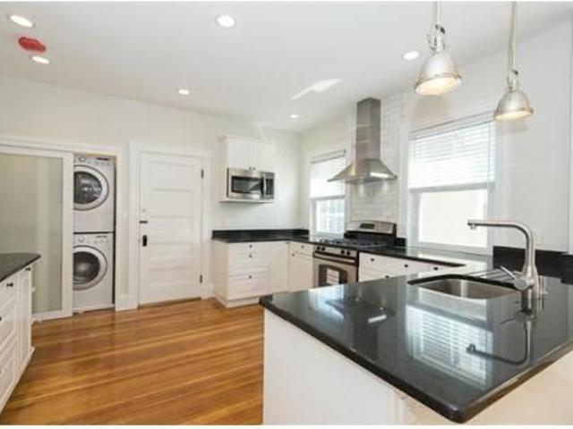 61 Marlboro Street Unit 2, Belmont, US, MA