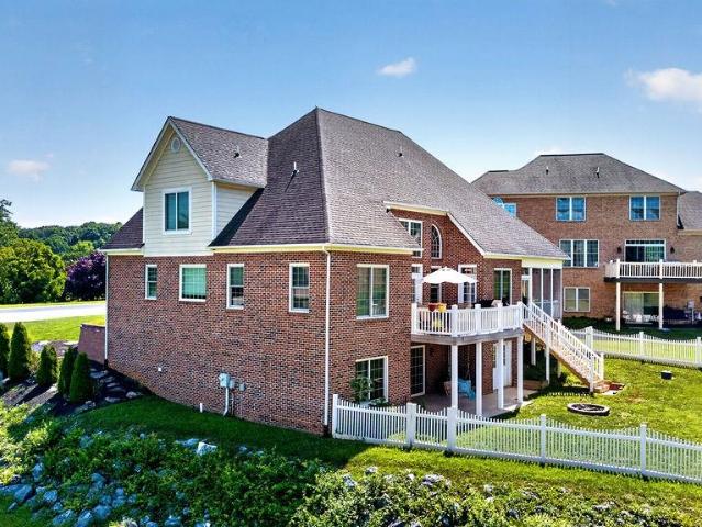 61 meadow glen dr