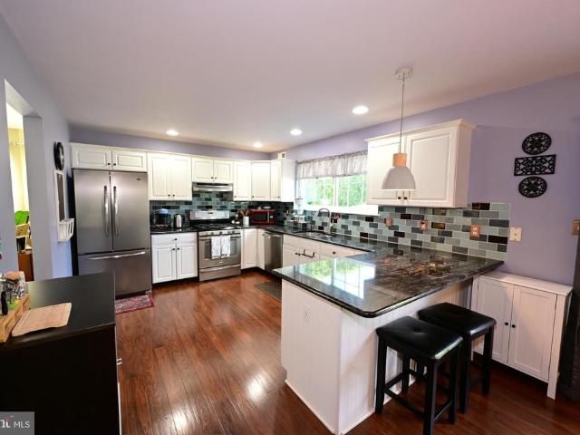 61 Mohr Road
