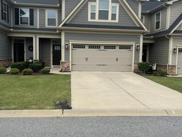 61 Moss Hollow Way, Simpsonville, SC 29680