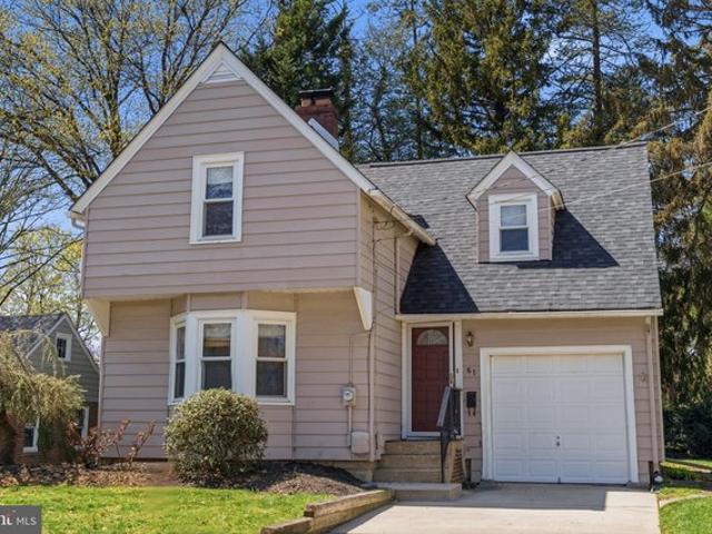 61 N Columbia St, Woodbury, NJ 08096
