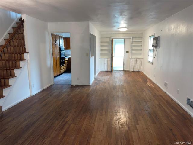 61 N Fulton Avenue