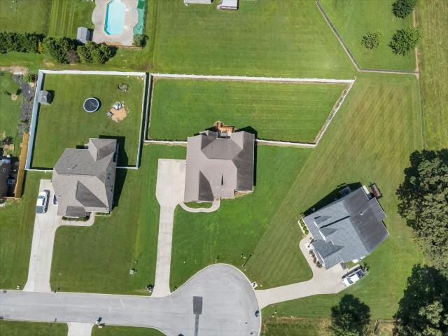 61 N Kensington Ct