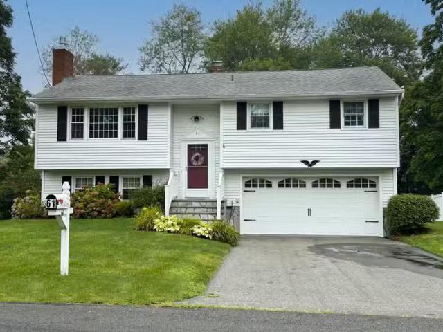 61 OLD STAGECOACH RD, MERIDEN, CT 06450 Single Family Residenc.