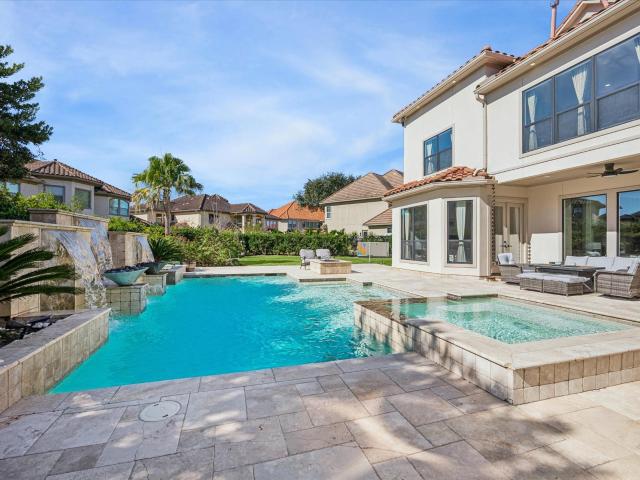 61 Open Sands Ct, Sugar Land, TX 77479 | MLS #76950 | Compass