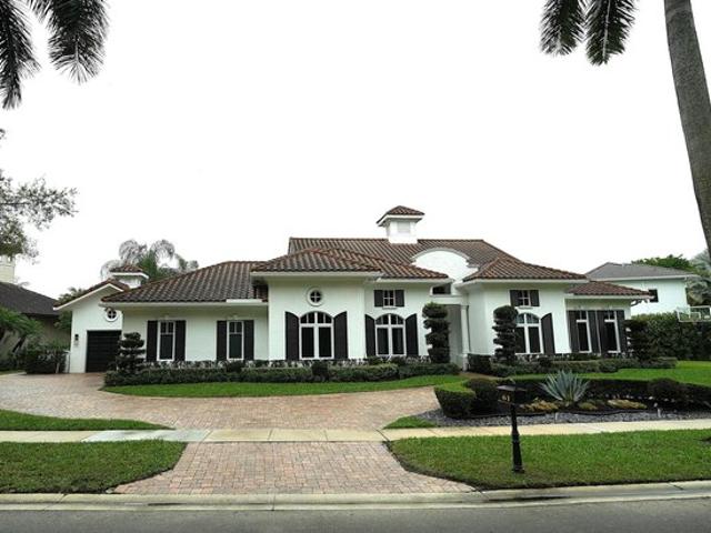 61 Peregrine Ave, Plantation, FL 33324