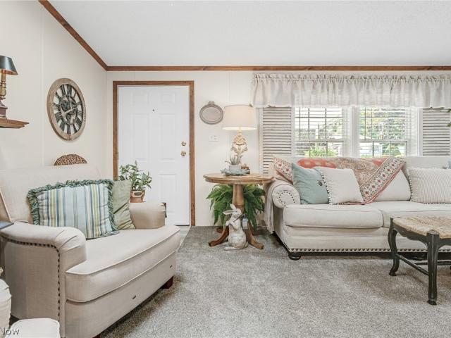 61 Periwinkle Drive