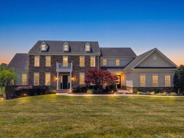 61 Perryville Rd, Union Twp, NJ 08867