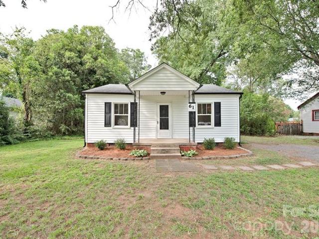 61 Pinecrest Dr SW, Concord, NC 28027