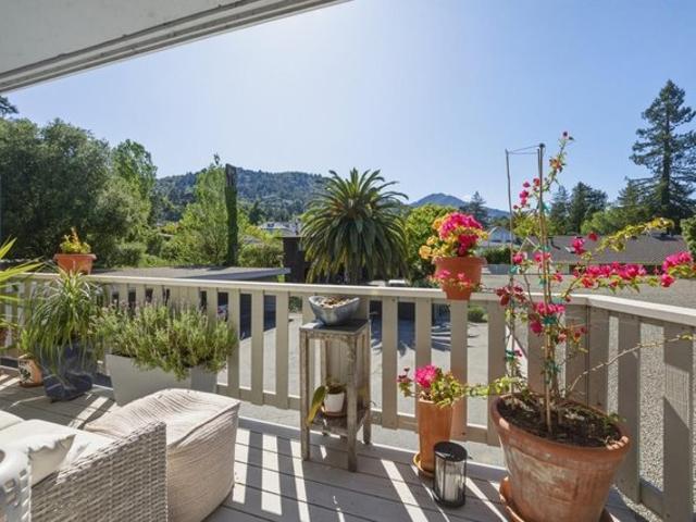 61 Pixley Ave Apt 9, Corte Madera, CA 94925
