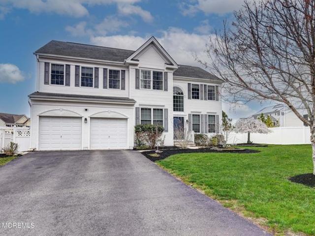 61 Prests Mill Rd, Old Bridge, NJ 08857