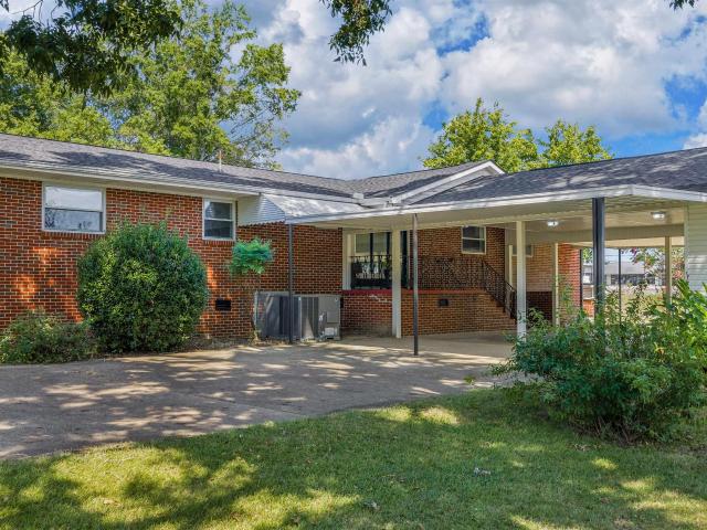 61 Rains Avenue