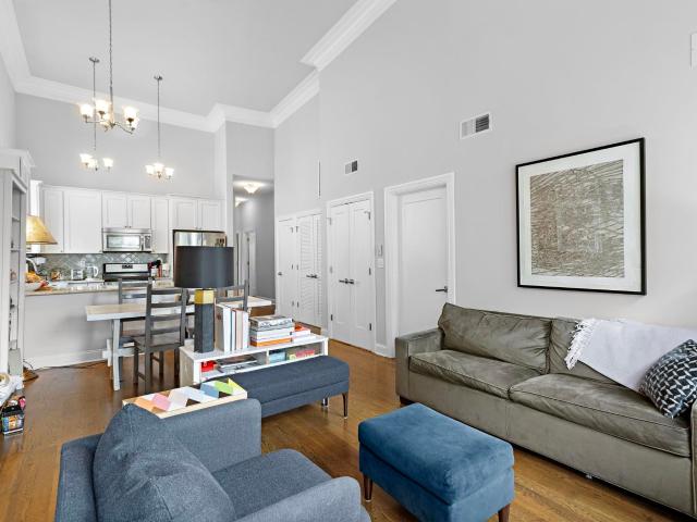 61 Reservoir Ave # 3