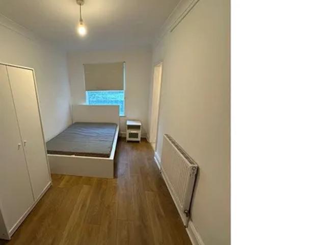 61 Romford Road, East Ham, E15 4LY, United Kingdom | Room for rent #166582285 | Rentberry