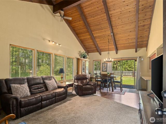 61 S Lake Cabins Road