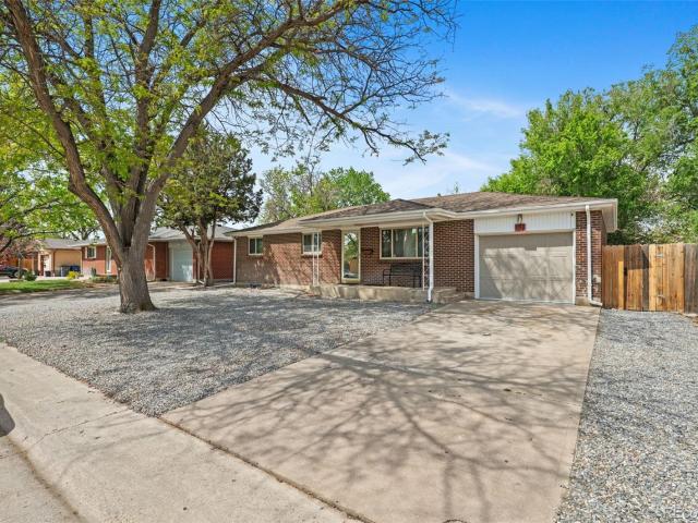 61 S 17th Avdr
