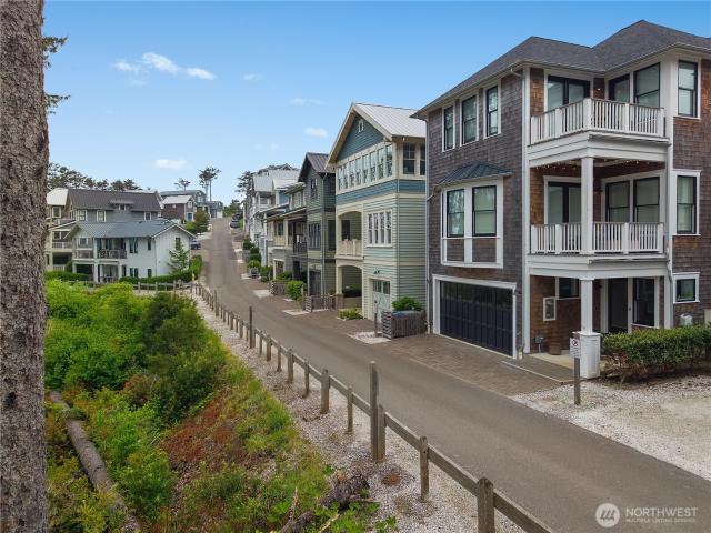 61 Seaside Lane