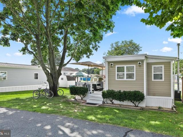 61 Skipjack Cir, Berlin, MD 21811