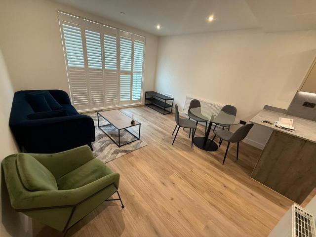61 Shadwell Street, Birmingham B4 2 bed apartment to rent £1,495 pcm £345 pw