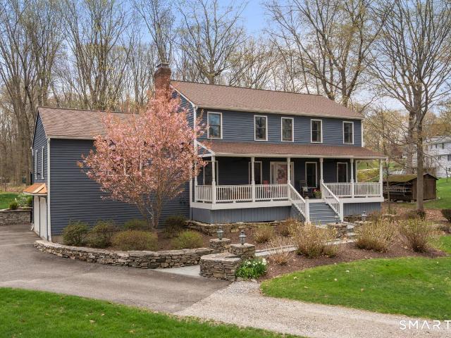 61 Sharon Ct, Shelton, CT 06484 | MLS #24168