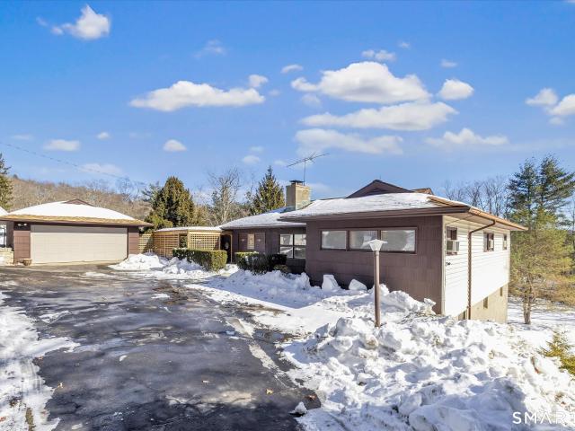 61 Soundview Ave, Shelton, CT 06484 | MLS #24153 | Compass