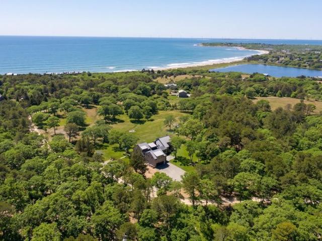 61 Stonewall Rd, Chilmark, MA 02535