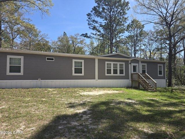 61 Summer Ln, Crawfordville, FL 32327