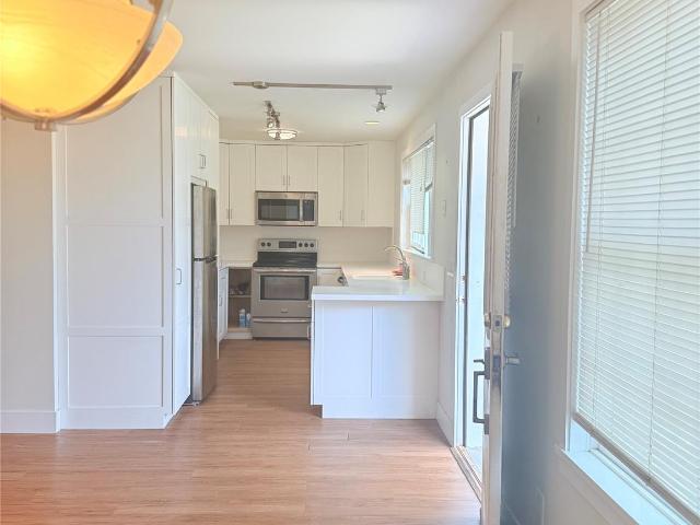 61A Chichester Avenue