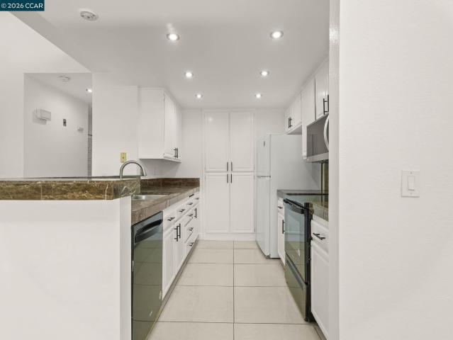 6204 Buena Vista Dr B