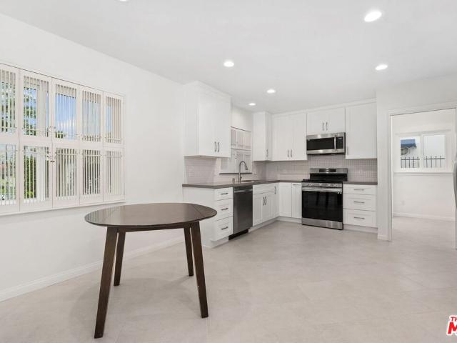 6204 S Corning Ave, Los Angeles, CA 90056 | MLS #26843