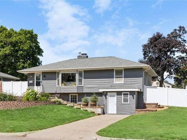 6204 Thomas Ave S, Richfield, MN 55423