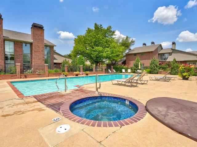 6204 Waterford Boulevard # 10