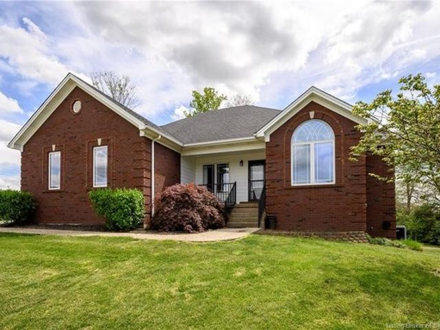 6205 Juniper Ridge Ct, Charlestown, IN 47111