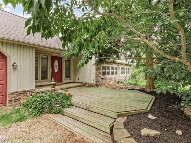6205 River Rd, Madison, OH 44057
