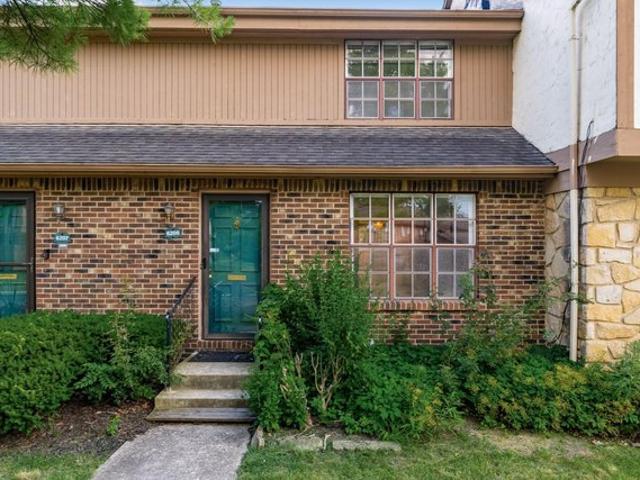 6205 Stornoway Dr S, Columbus, OH 43213
