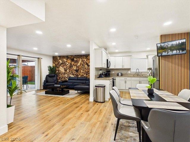 6205 Shawnee Ave, Las Vegas, NV 89107